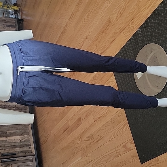 ZYIA | Pants & Jumpsuits | Zyia Active Navy Joggers | Poshmark